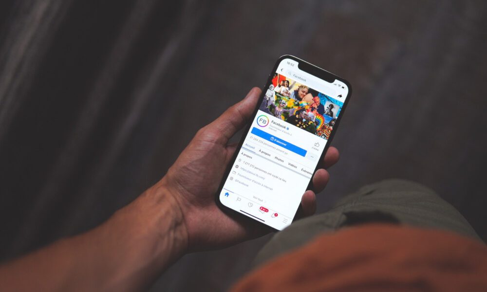 Tutoriel : partager massivement un lien sur Facebook