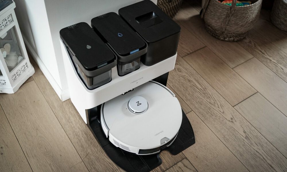 Nettoyer, balayer, astiquer : Roborock lance ses nouveaux robots de ...