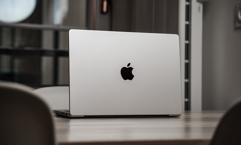 MacBook Pro 14" et 16" (2021) : date de sortie, prix, fiche technique ...