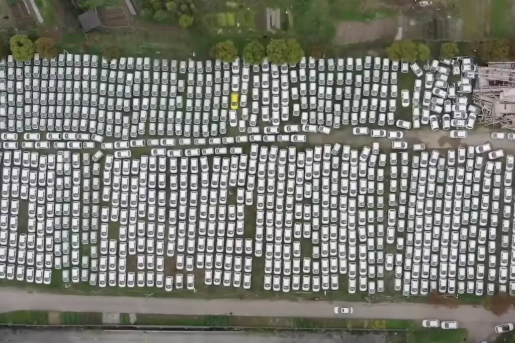 Pourquoi y’a-t-il des milliers de voitures électriques neuves ...