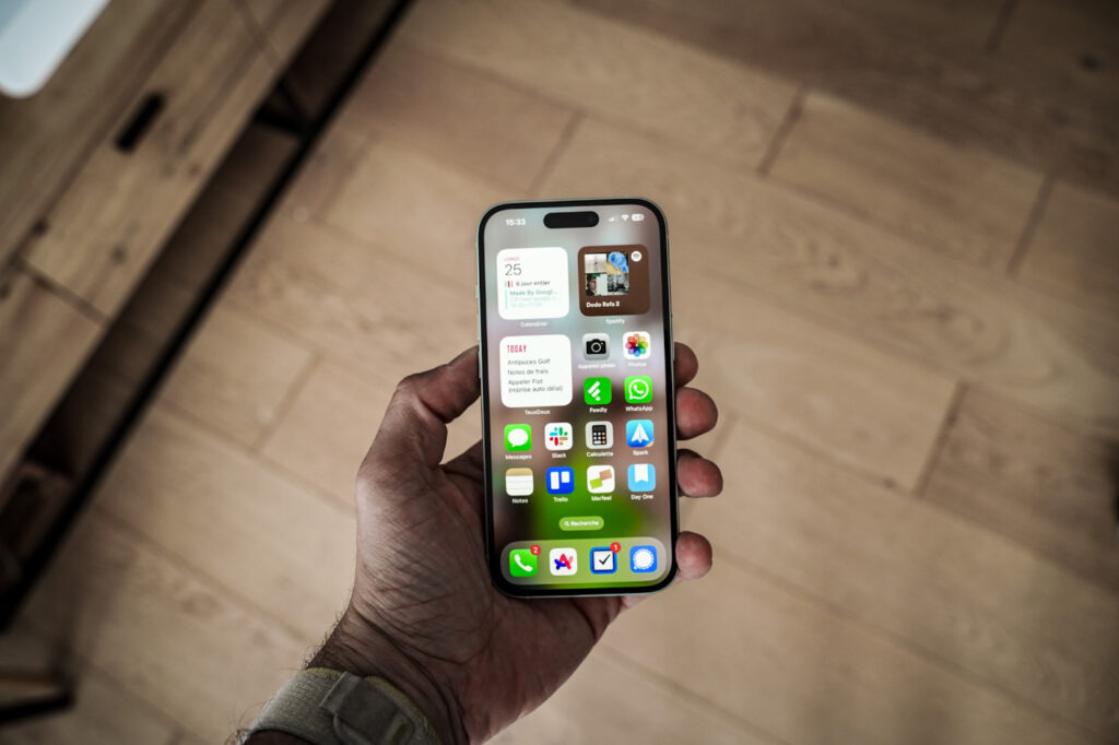 Test iPhone 15 : l'un des meilleurs iPhone de l'histoire