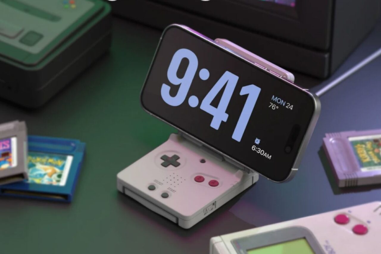 Vous allez adorer ce dock iPhone façon... Game Boy Advance SP