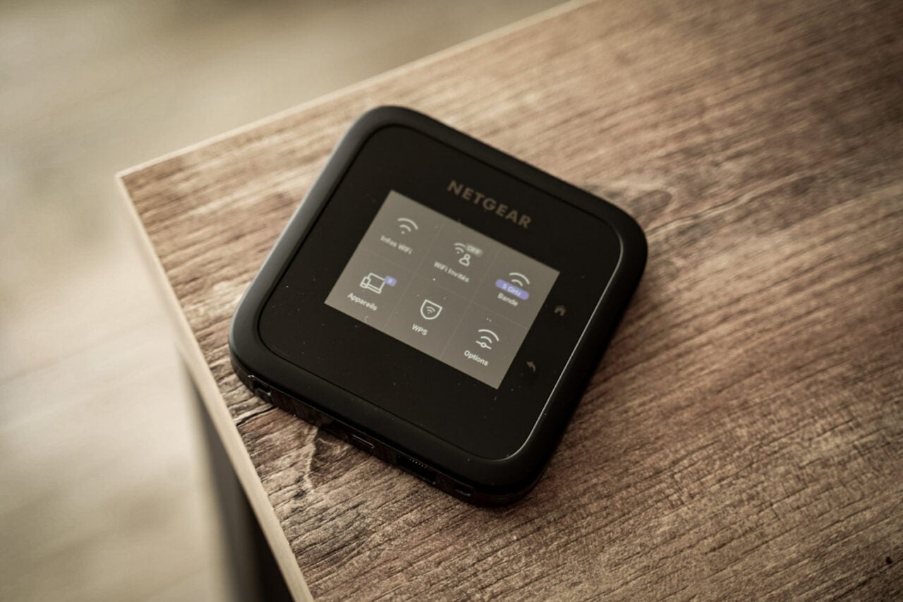 Test Netgear Nighthawk M6 Pro : le modem 5G mobile WiFi 6E vaut-il ses ...