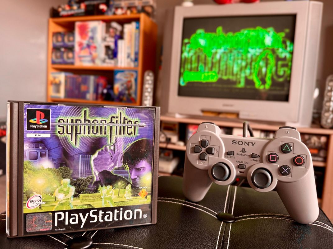 Re:Play #7 : Syphon Filter, mi-Metal Gear/Tomb Raider/James Bond (qui ...