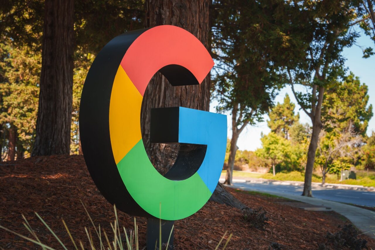 Google Maps fait peau neuve : des images satellites plus précises que ...