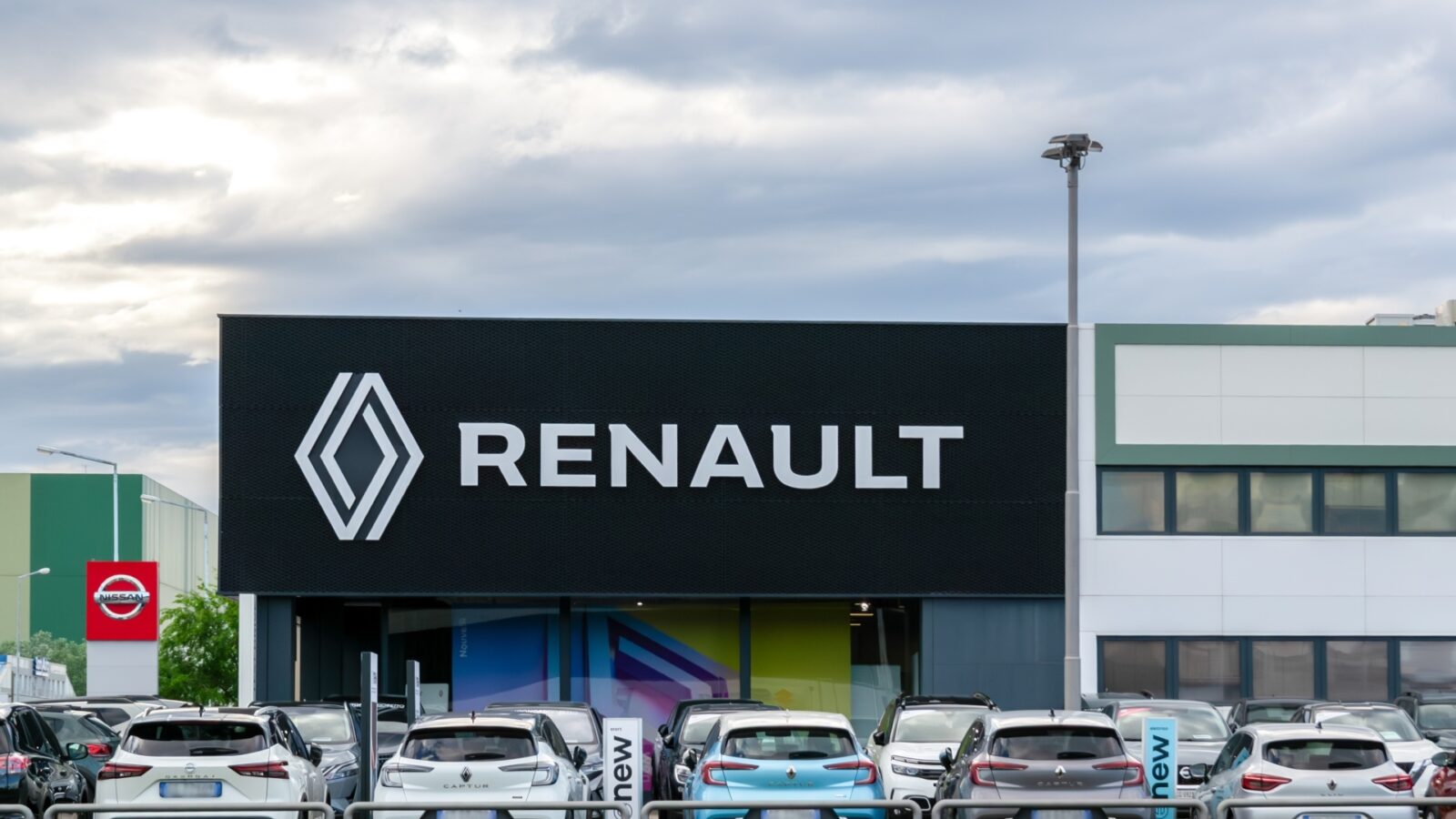 Renault s’effondre : ce chiffre vertigineux qui fait trembler le groupe