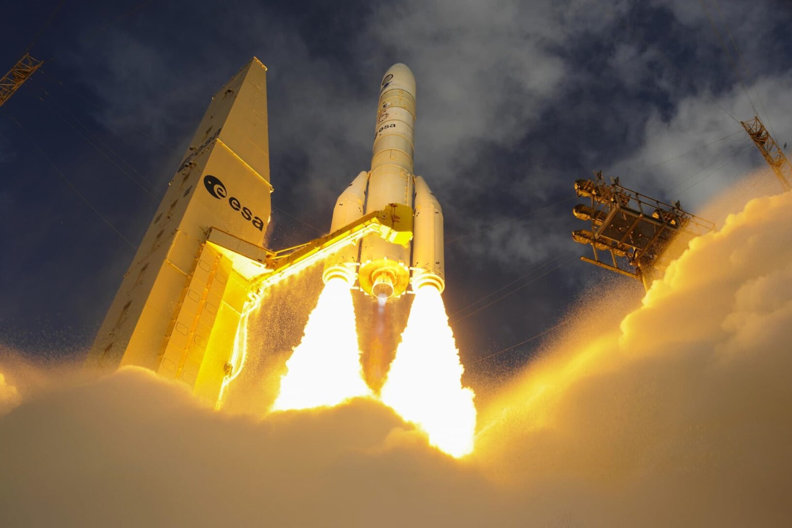 La version la plus puissante d’Ariane 6 décolle pour la première fois ...
