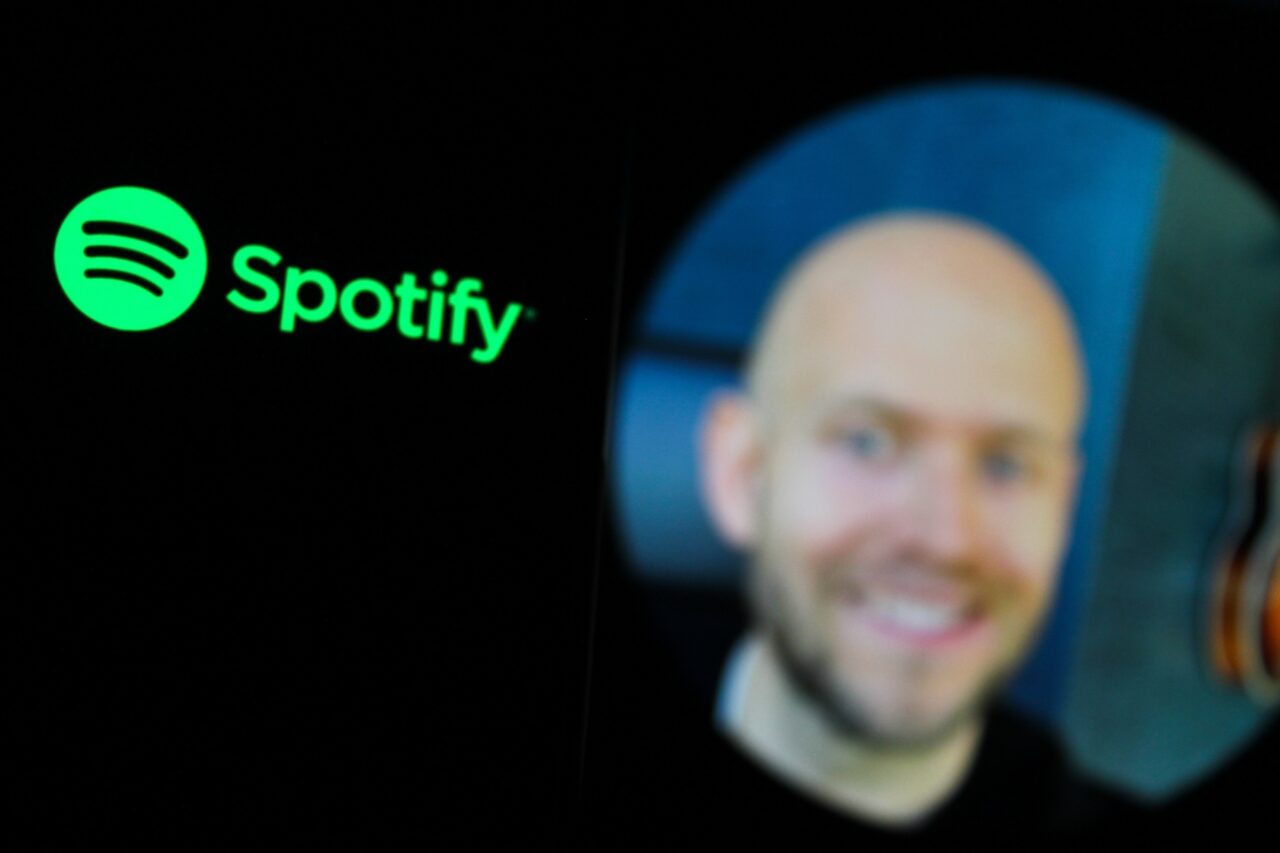 Séisme chez Spotify : le PDG passe la main après 18 ans de règne. Qui ...
