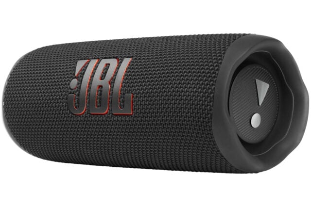 Bose ou Anker ont zéro chance, JBL fait -43% sur la Flip 6 lors du ...