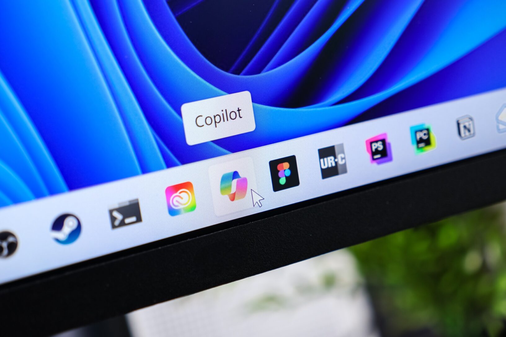 Cette extension vous permet d’avoir le “sidebar” Copilot sans quitter ...