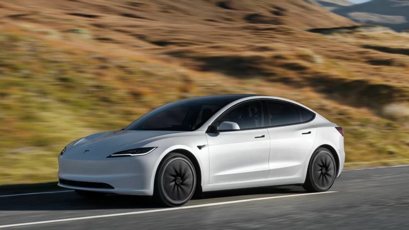 Tesla lance en France la voiture la plus abordable de son histoire : la ...
