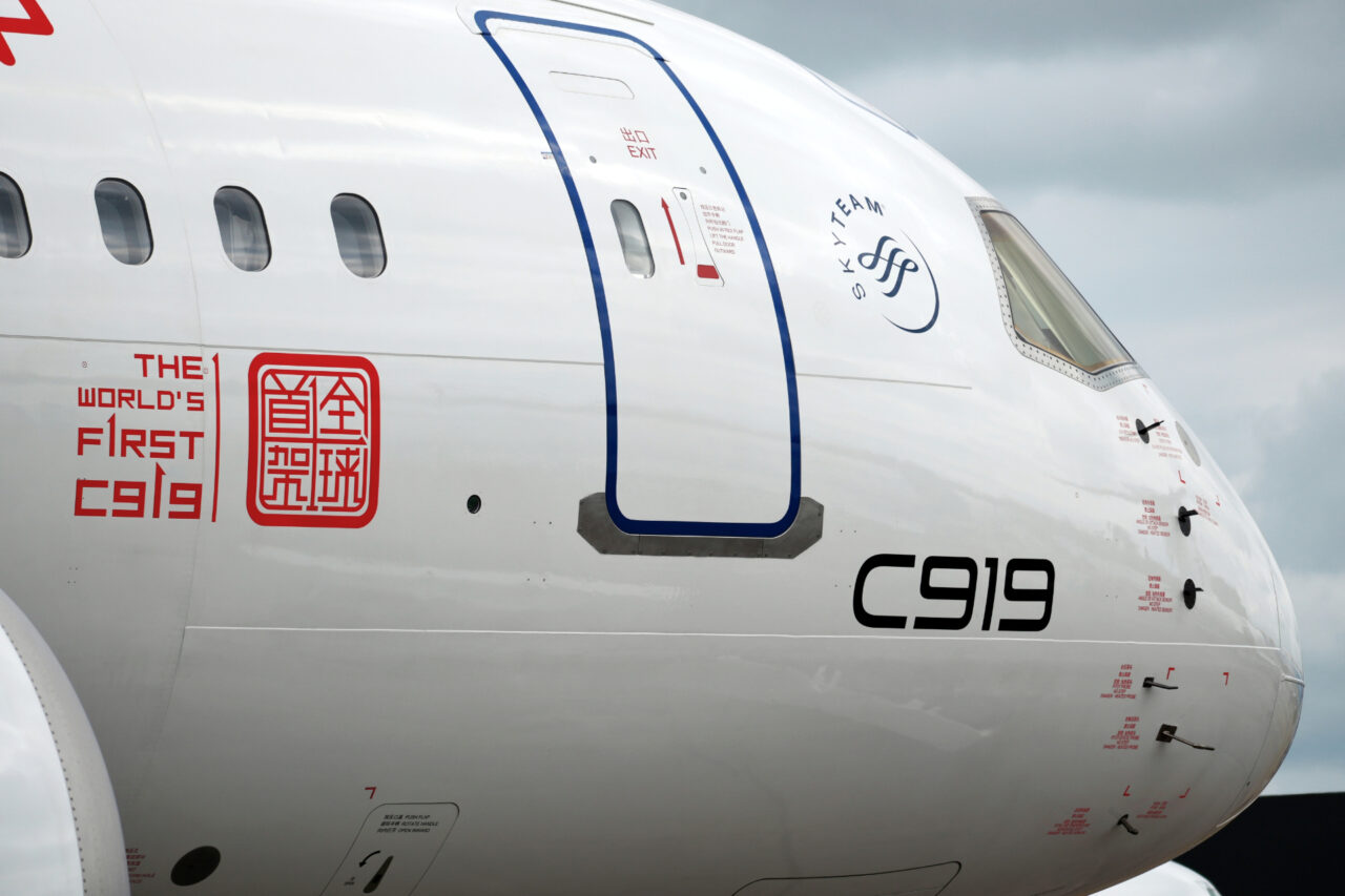WWW.CRASH-AERIEN.AERO • COMAC