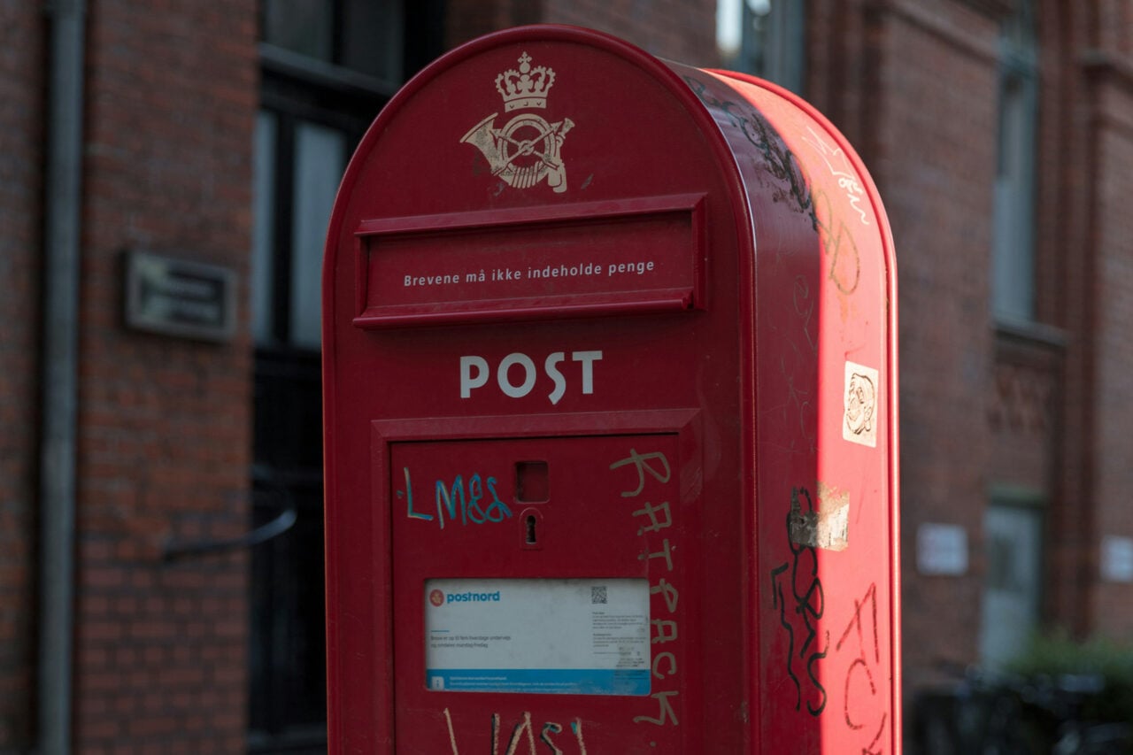 « La fin d’une tradition de 400 ans » : la Poste danoise ne distribuera ...