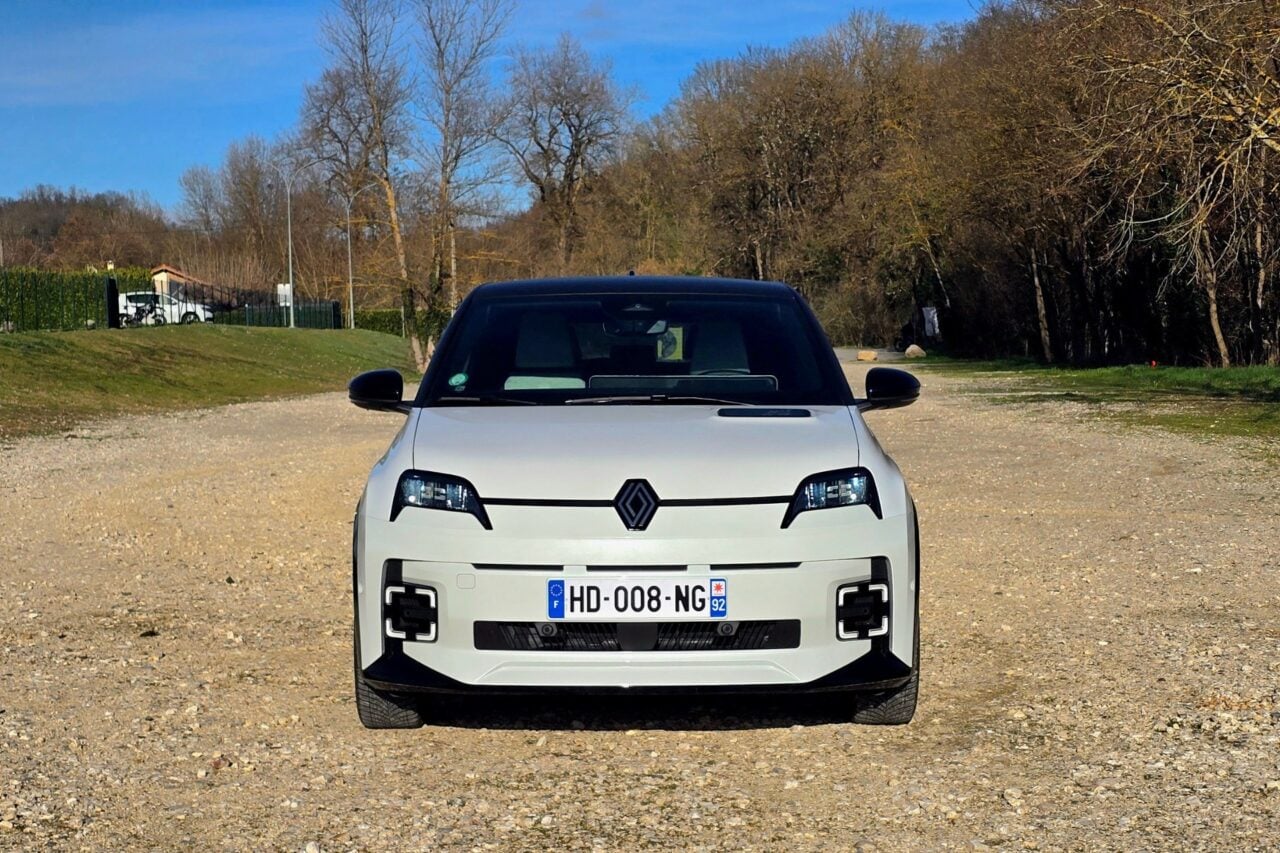 Essai Renault 5 Roland-Garros : un look de star et un multimédia d ...
