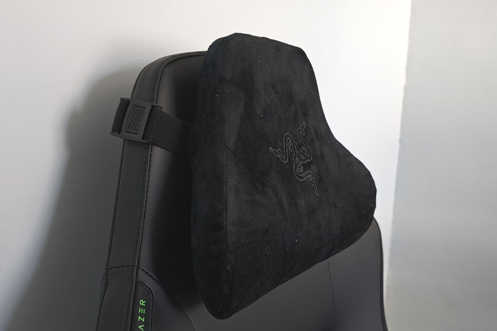 J’ai utilisé le fauteuil gamer Razer Iskur V2 NewGen pendant un mois ...