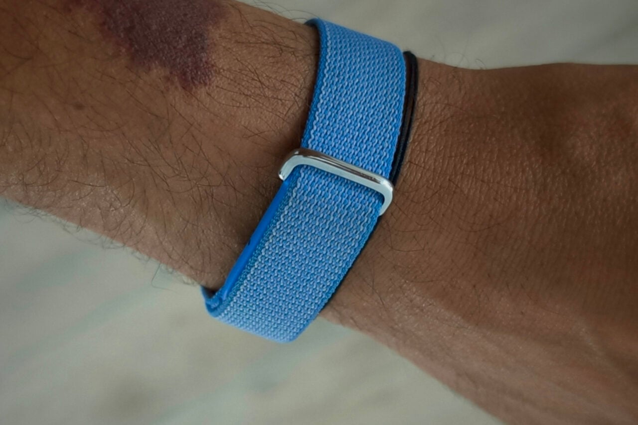 J'ai remplacé mon Apple Watch par le Google Fitbit Air pendant 1 mois ...